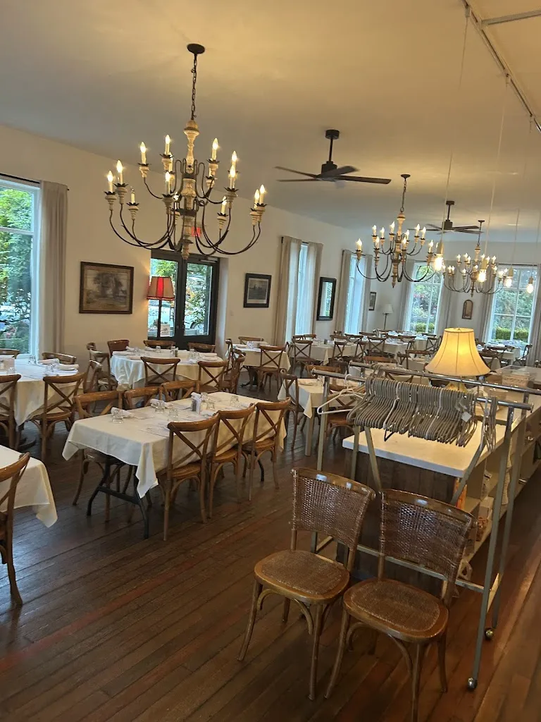 Cuckoo Trattoria and Pizzeria, Coombs | Menu, Foto, Recensioni e ...