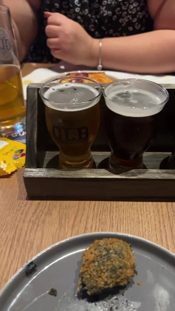 Great Lakes Brewpub & Retail Store, Jarvis | Menu, Photos, Avis ...