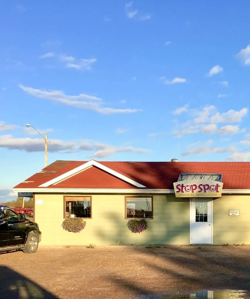 Stop Spot Drive-In Restaurant, Killam | Menú, Fotos, Reseñas y Reserva