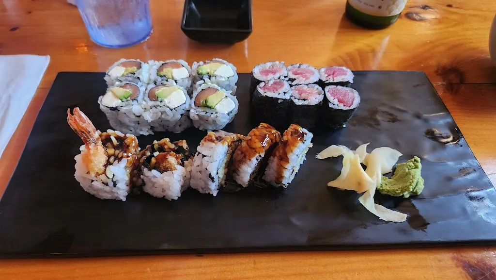FUJI SUSHI & JAPANESE STEAK HOUSE(Rome), Rome, NY | Menu, Photos ...